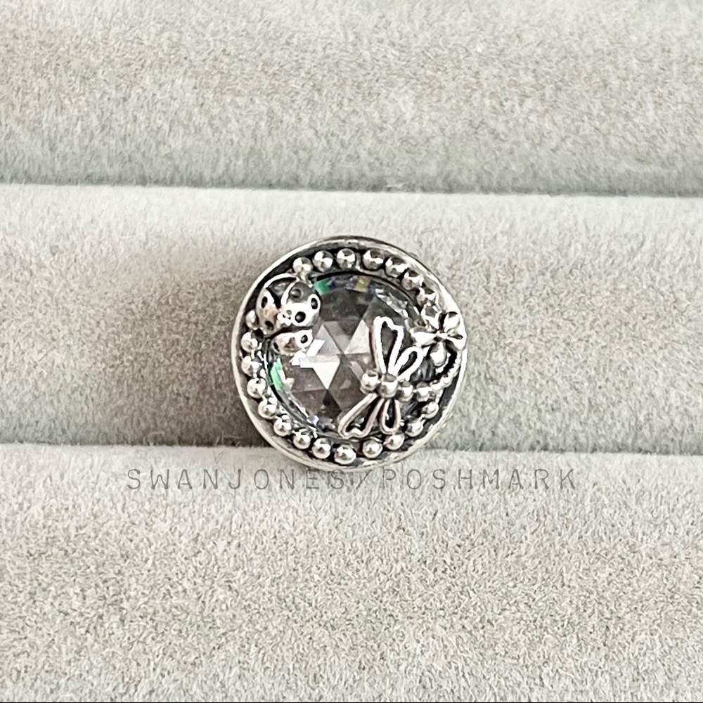 Pandora Enchanted Nature Charm - Gem